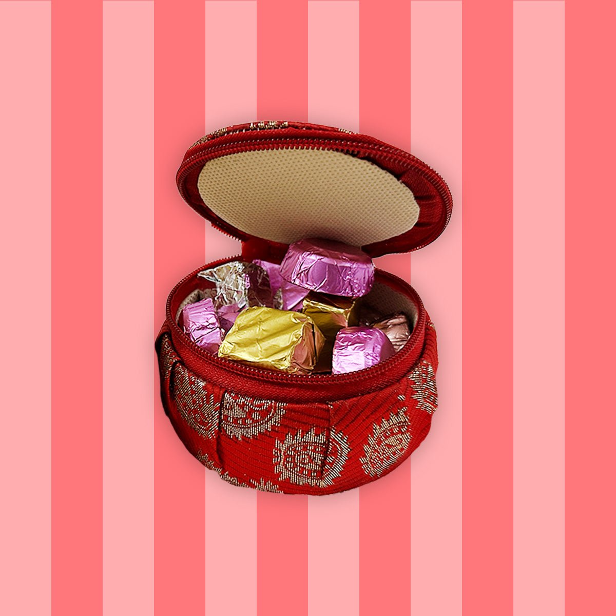 Classic Potli Chocolate Box – 10 Pcs Single Potli – Banga Bharati